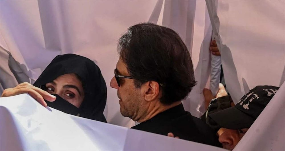 الثالث خلال أسبوع حكم بسجن عمران خان وزوجته 7 أعوام الميادين